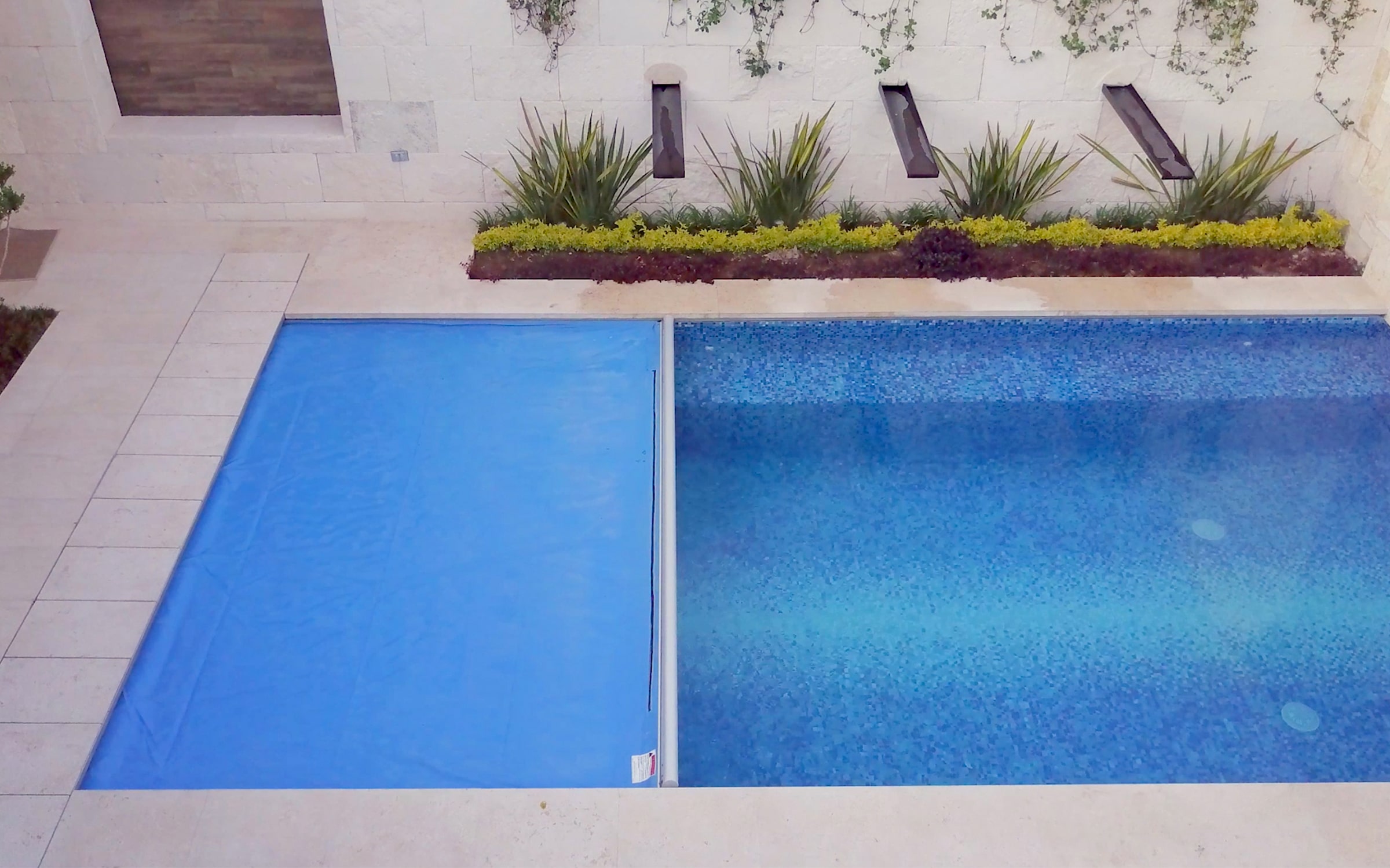 Albercas Aqua | Equipamiento - Cubiertas para alberca